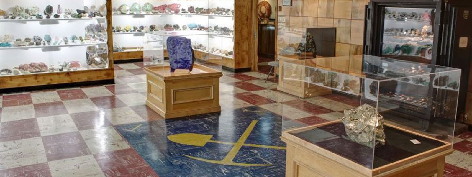 Rice Northwest Museum of Rocks & Minerals – The museum for rocks and ...